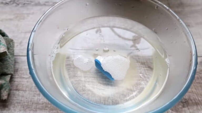 Ecco come lavare i panni in microfibra senza candeggina