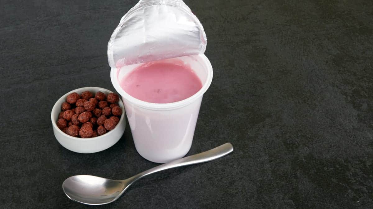 Ma negli yogurt a frutta il colore è davvero dato dalla frutta ...