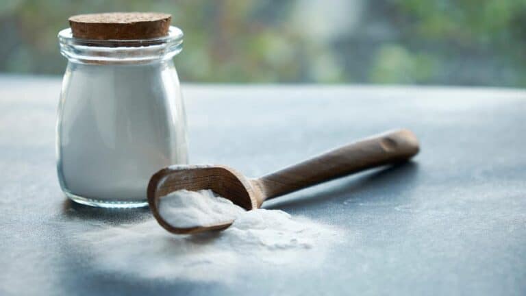 Prepara questo ammorbidente in casa con 3 ingredienti e i tuoi panni saranno morbidissimi